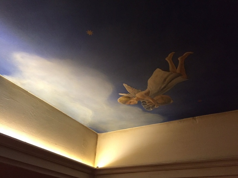 Inside The Secret Angel Library Cafe in Japan | NextShark.com