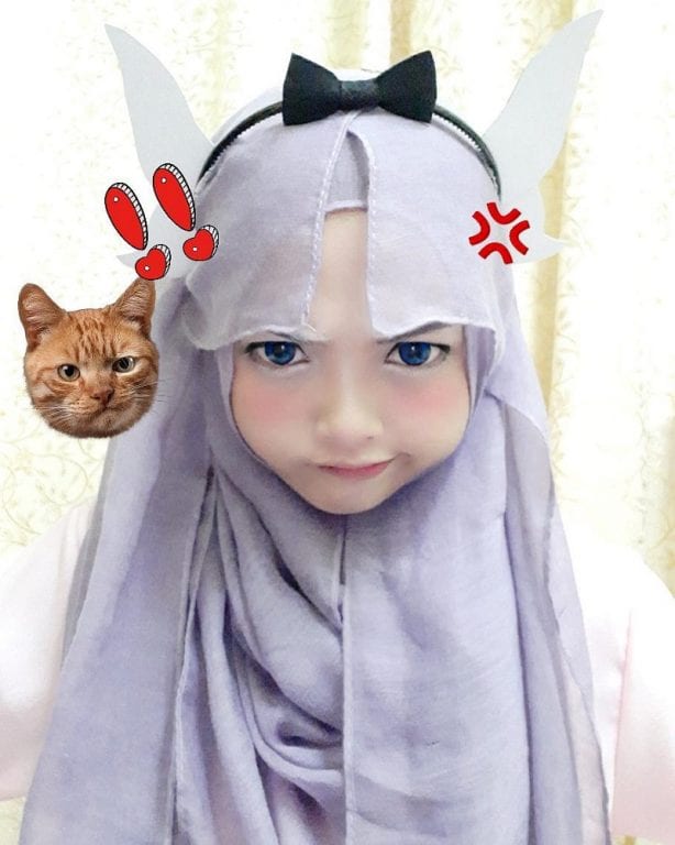 Malaysian Cosplayer Creatively Includes a Hijab in Anime Costumes ...