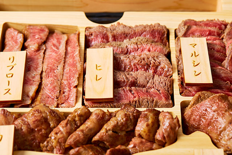 Japan Now Has a $2,600 Bento Box With 10 Pounds of Wagyu Beef ...