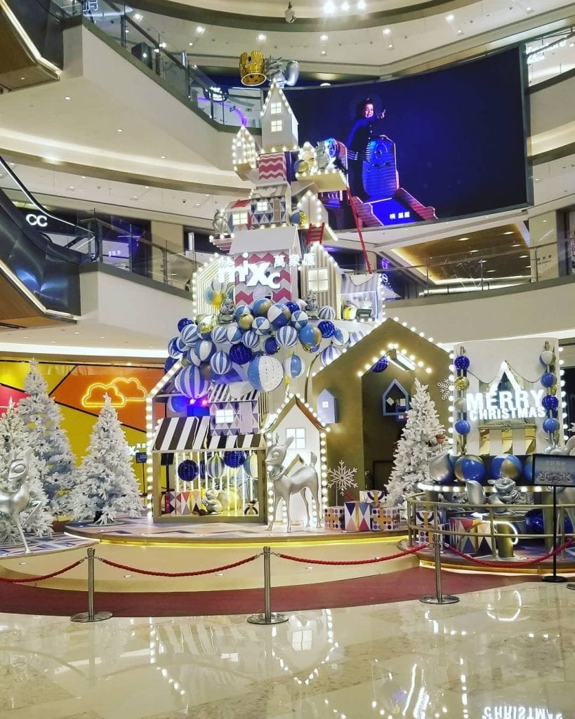 How These 6 Asian Countries Celebrate Christmas | NextShark.com