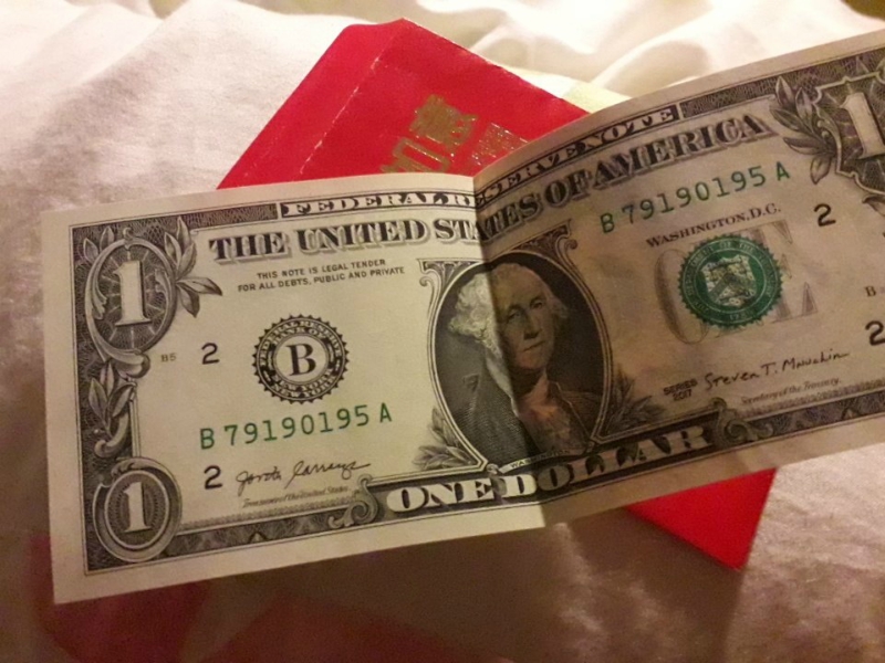 12 Epic and Hilarious Red Envelopes People Received For Lunar New Year ...