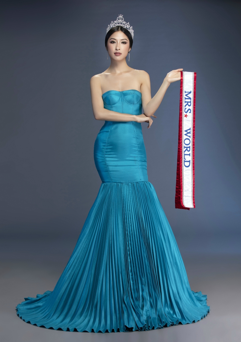 Meet the First Vietnamese Woman to Be Crowned Mrs. World | NextShark.com