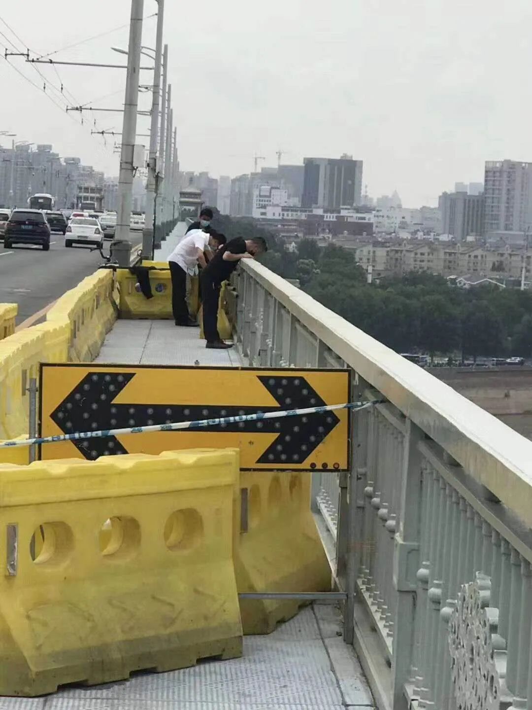 Dog Waits for 4 Days on a Bridge After Owner Jumps Off | NextShark.com