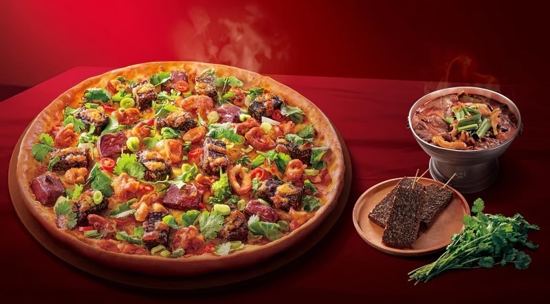 Pizza Hut Taiwan dishes up cilantro, intestines and pig's blood-topped ...