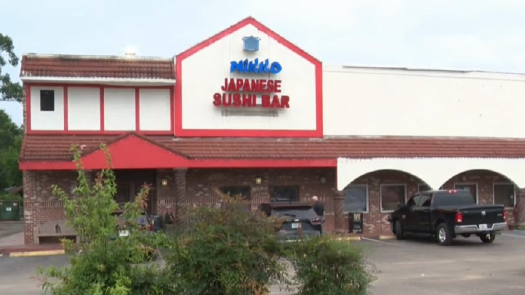 Florida restaurant from which 7 diners ate meth-laced food reopens