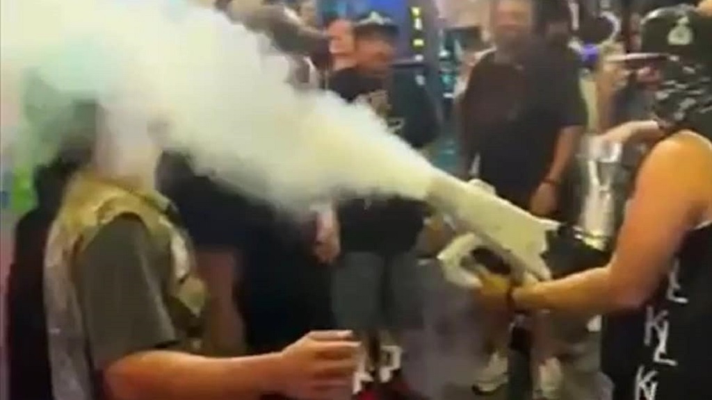 American tourist apologizes after blasting Phuket street with weed ...