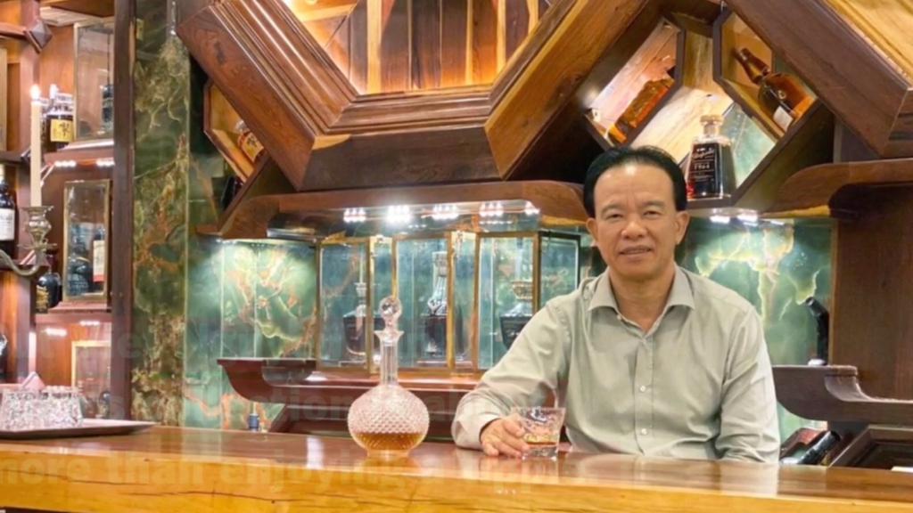 Vietnamese Businessman Revealed As Anonymous Buyer Of Worlds Biggest