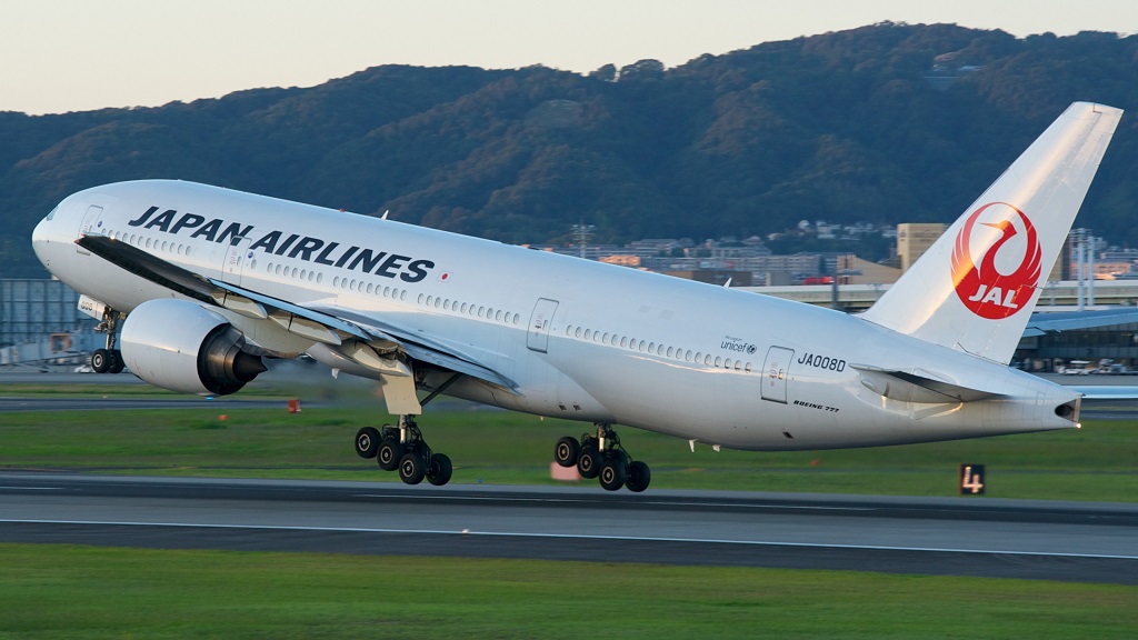 Japan is offering free domestic flights for foreign tourists