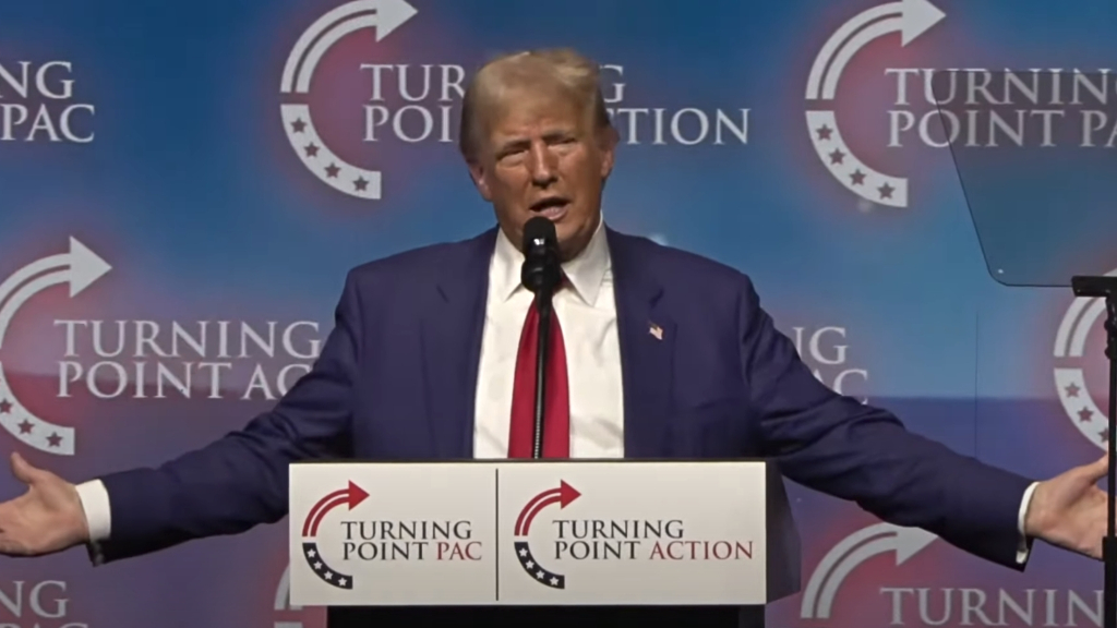 Trump courts Asian American voters in Las Vegas rally